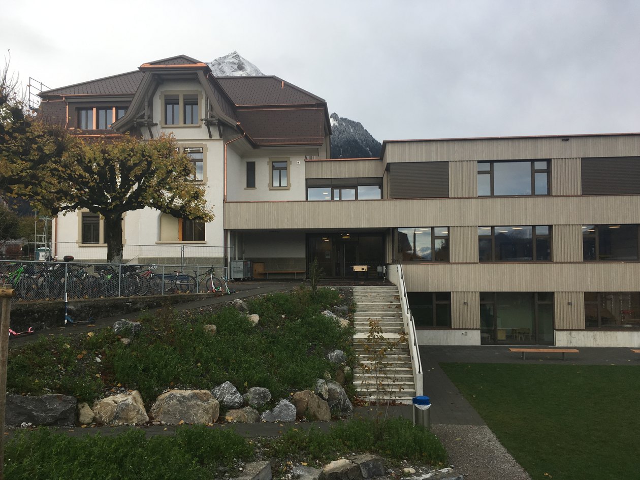 Primarschule: Aeschi b. Spiez